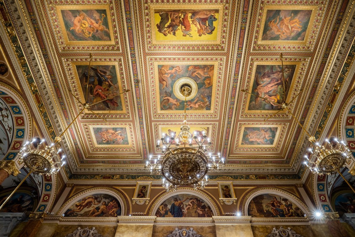 The grand staircase - Opera