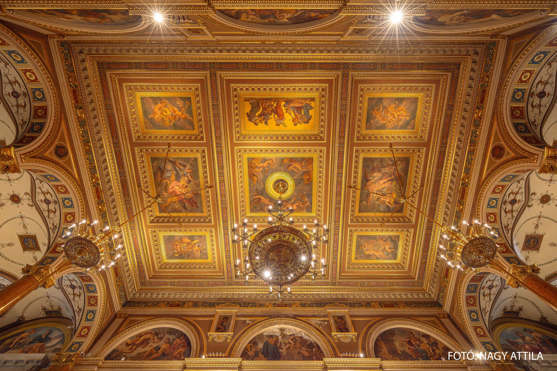 The grand staircase - Opera