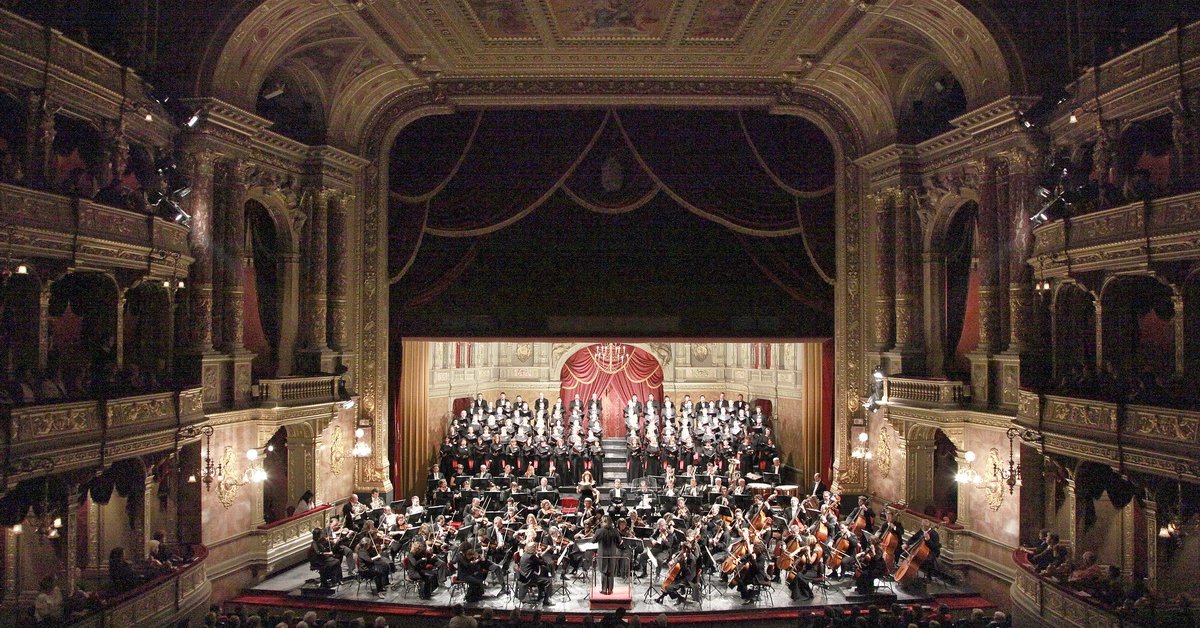 Budapest Philharmonic Orchestra Concert - 1 June 2015 - Opera