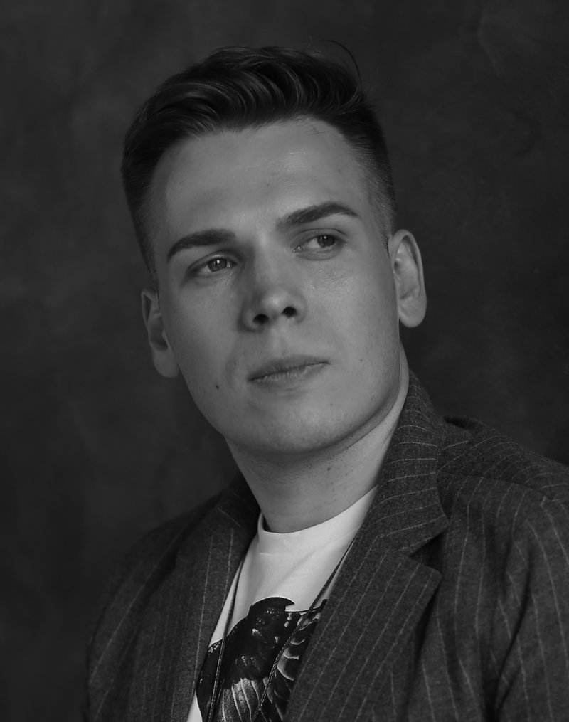 Társulat – - Opera