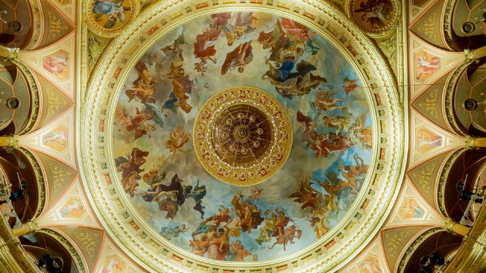 Opera (hu) - Opera